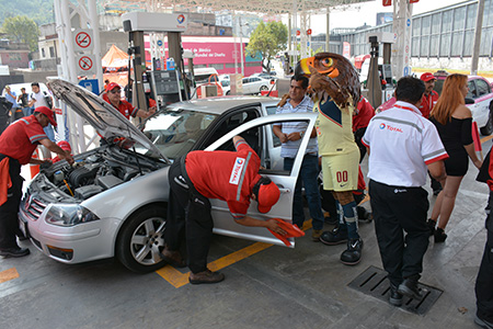Inaugura Total su primera tienda de conveniencia Bonjour ...